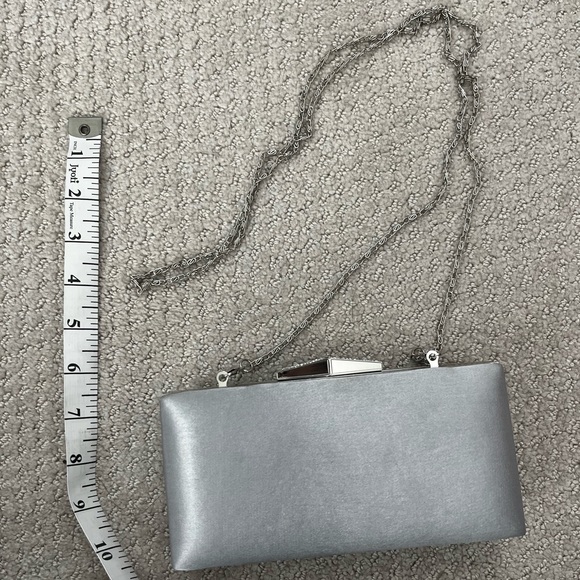 Camille La Vie | Bags | Prestine Camille La Vie Clutch | Poshmark